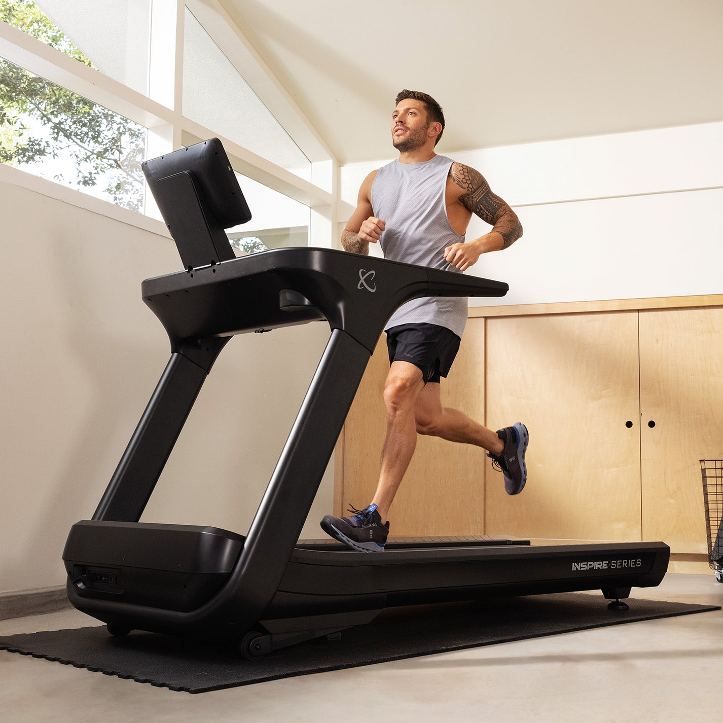 Inspire T7S Treadmill | 15.6″ Touchscreen & 22×60 Deck – Inspire Fitness